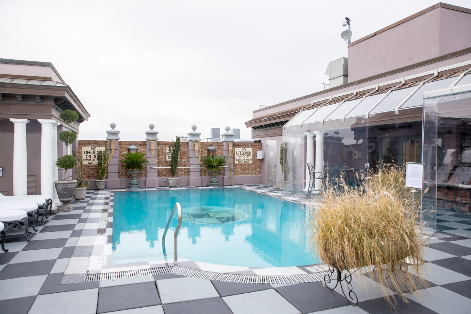 Best Hotels with Outdoor Pools in Charleston | Charleston Guru